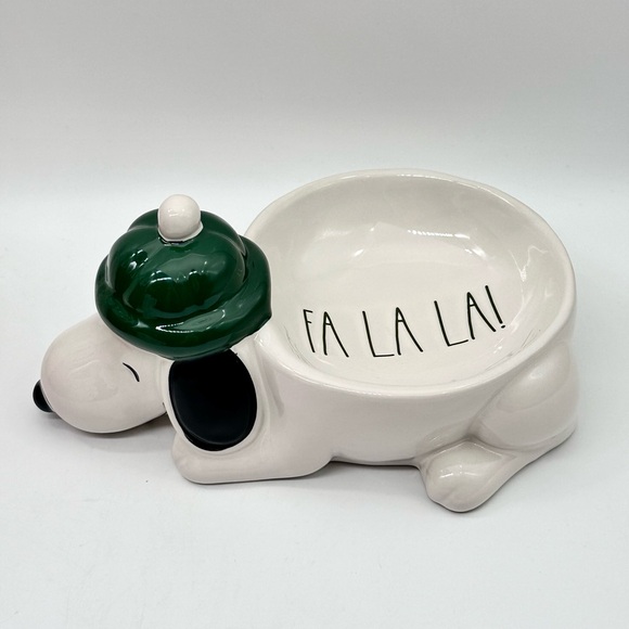 Rae Dunn | Dog | Rae Dunn X Peanuts Christmas Fa La La Ceramic 3d ...